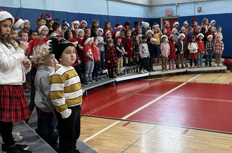 Red Mill Kindergarten Students Bring Merriment to Families at Holiday ...