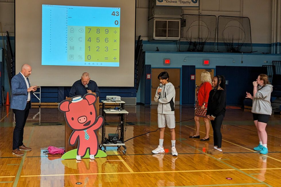 'The Human Calculator' Reveals Magic of Mathematics | East Greenbush CSD